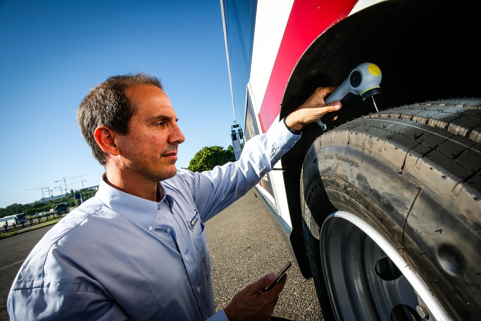 Understanding Truck Tyre Wear Patterns and Causes | MICHELIN