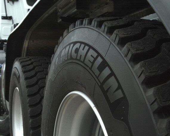 Mount Truck and Bus Tires | MICHELIN COMMERCIAL TIRES