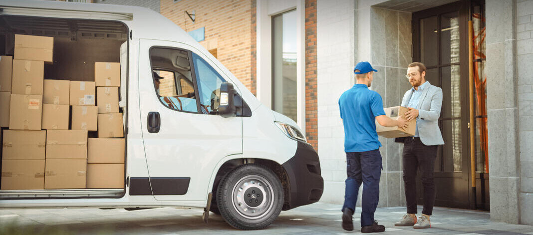 Find your Commercial Van Tires | Michelin Commercial Tires US