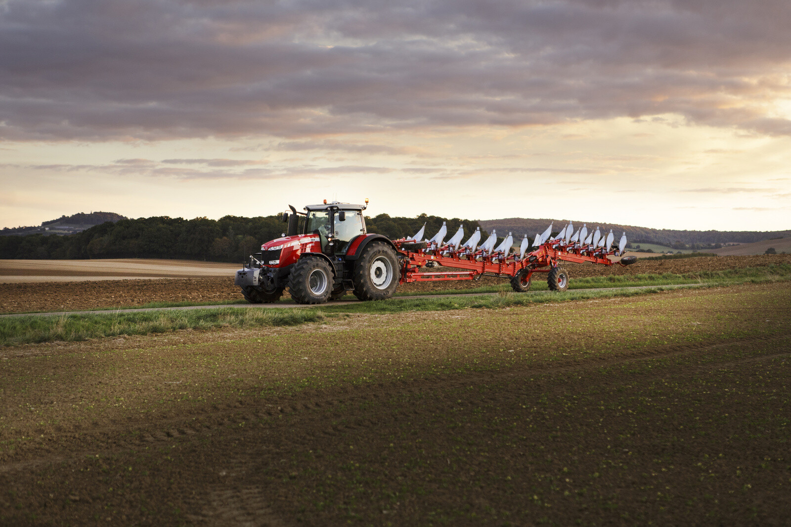 TRACTOR TIRES | Michelin Commercial Tires Canada