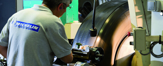 Retreading Calculator by MICHELIN