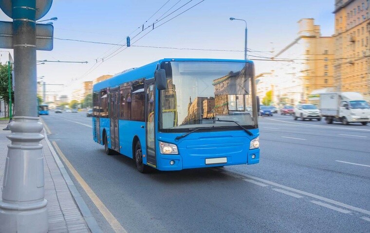 Coach and bus tyres | MICHELIN COMMERCIAL TYRES UK