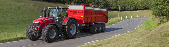 Choosing the right tractor trailer tyres | MICHELIN UK