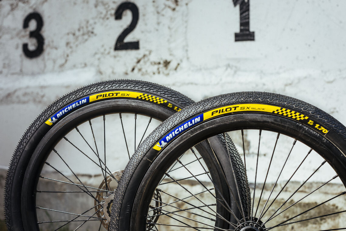 MICHELIN PILOT SX RACING LINE (FOLDABLE BEAD) - Fahrrad Reifen ...