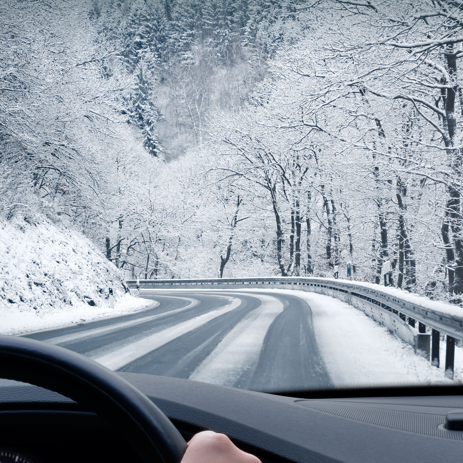 Tips for driving in snow and on ice