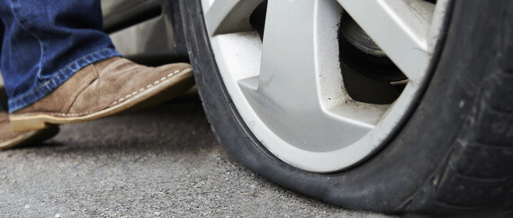 What to do with a flat tyre? | MICHELIN