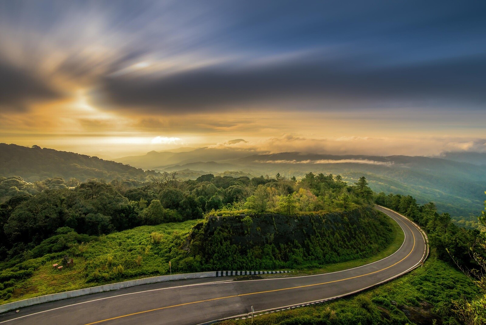 MICHELIN PILOT SPORT 5 - Car Tyre | MICHELIN Middle-East Official Website