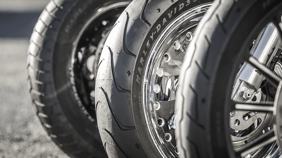 Conseils pour la sécurité des pneus | Conduite sécuritaire | Pneus moto ...
