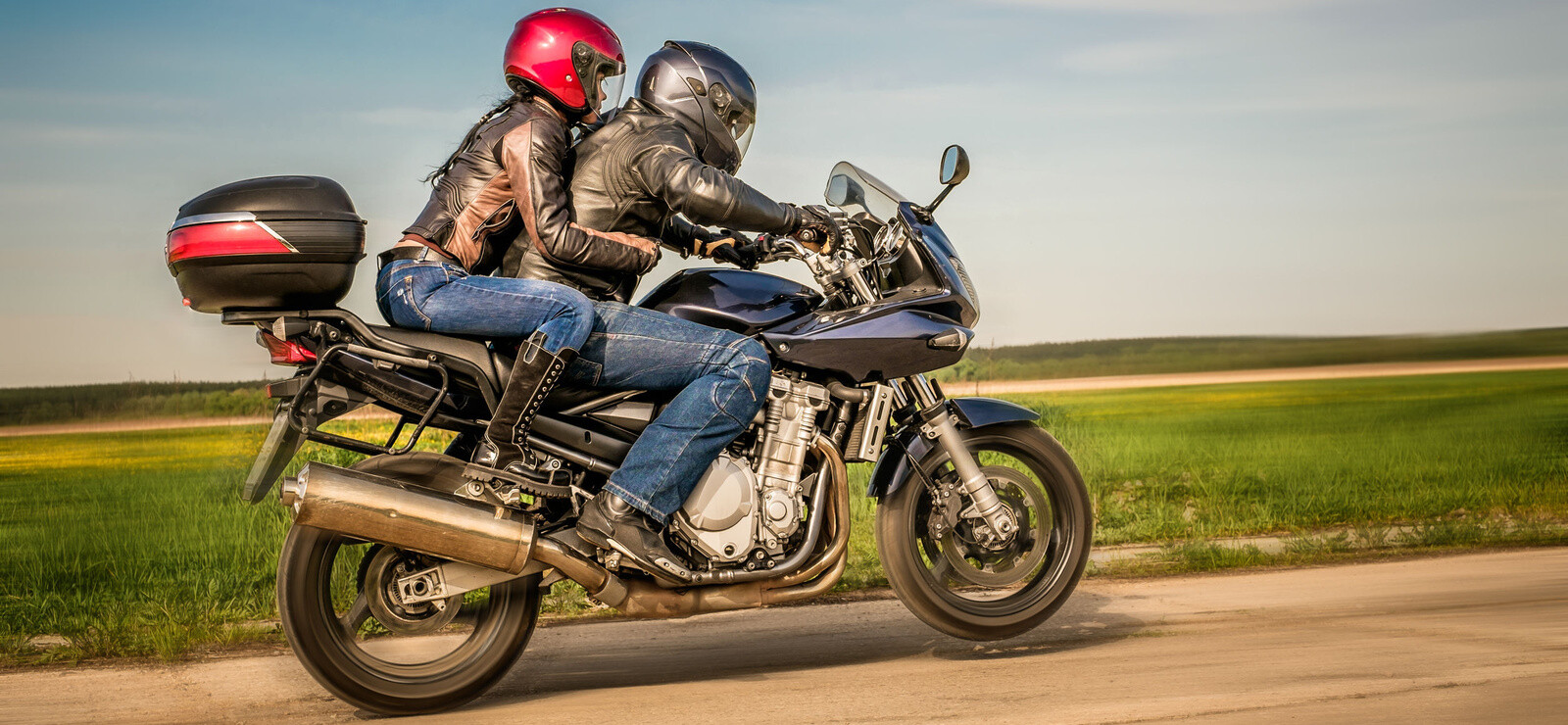 How to ride with a passenger on a motorcycle | MICHELIN
