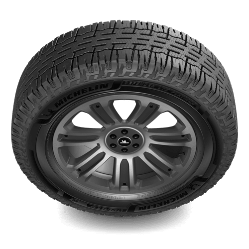 MICHELIN Defender LTX Platinum - Car Tire | MICHELIN Canada MICHELIN Defender LTX Platinum - Car Tire | MICHELIN Canada