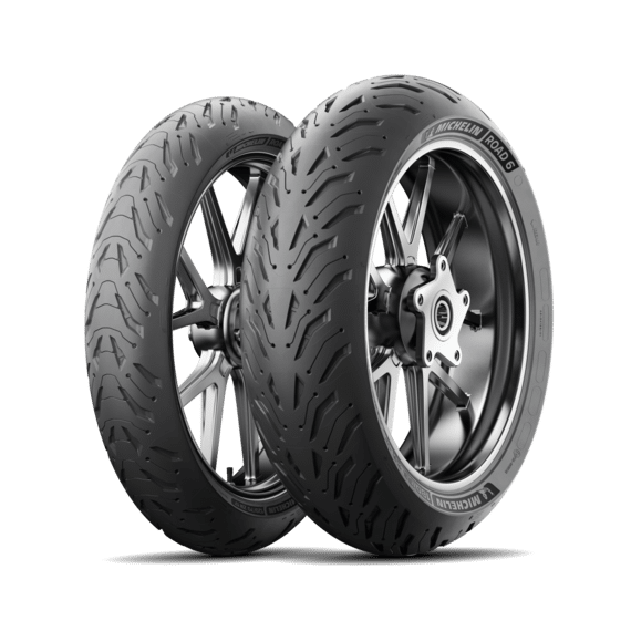 Discover our best motorcycle Road tyres | MICHELIN United Kingdom