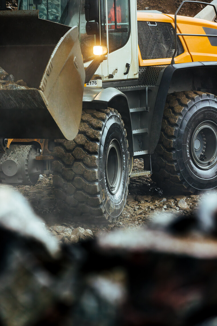 MICHELIN XTRA DEFEND E4 L4 A new range intended for loaders and ...