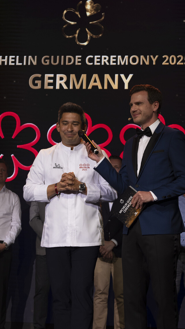 Genuss-Gipfelstürmer: Guide MICHELIN zeichnet gleich zwei neue 3-Sterne-Restaurants aus